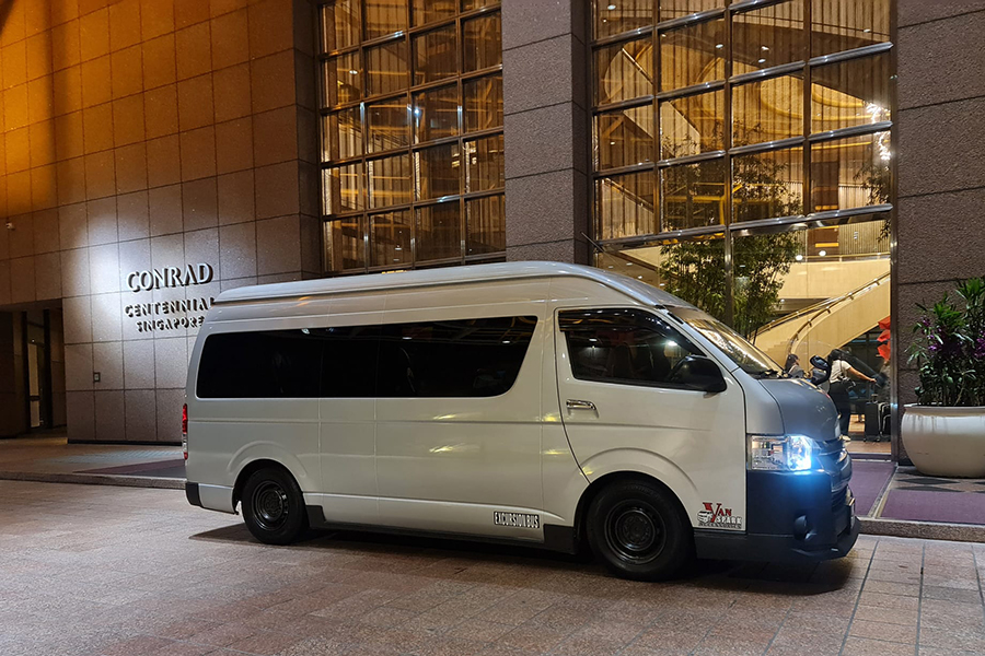Singapore Changi Airport Shared Coach Transfer