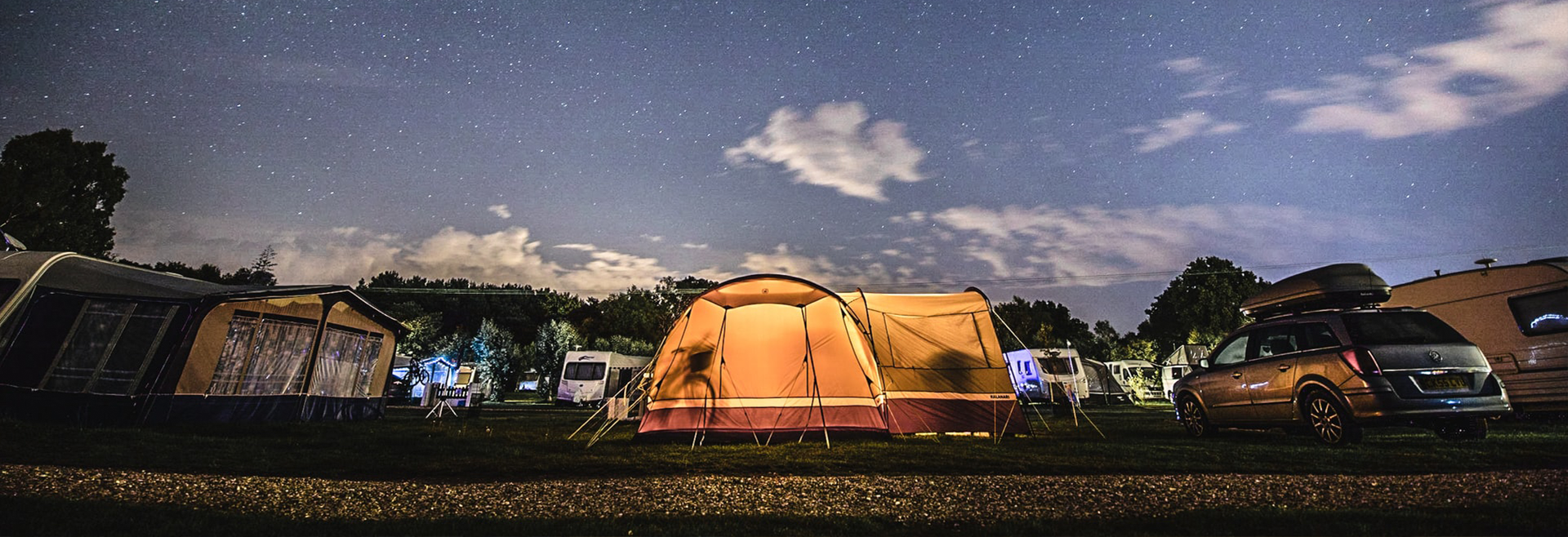 WAUG l 전 세계 호텔 예약